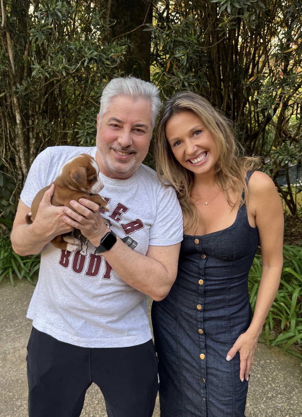 Roberto de Carvalho, viúvo de Rita Lee, adota pet: 'Fui premiado pelo Universo'