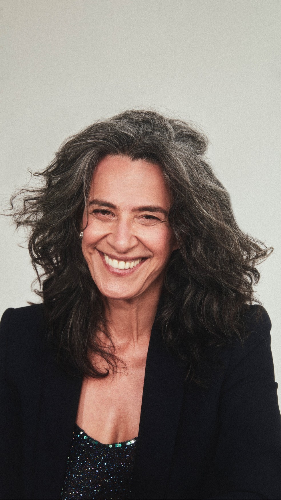 Simone se diz 'vacinada' da internet e reflete: 'Tem que comungar com a ...