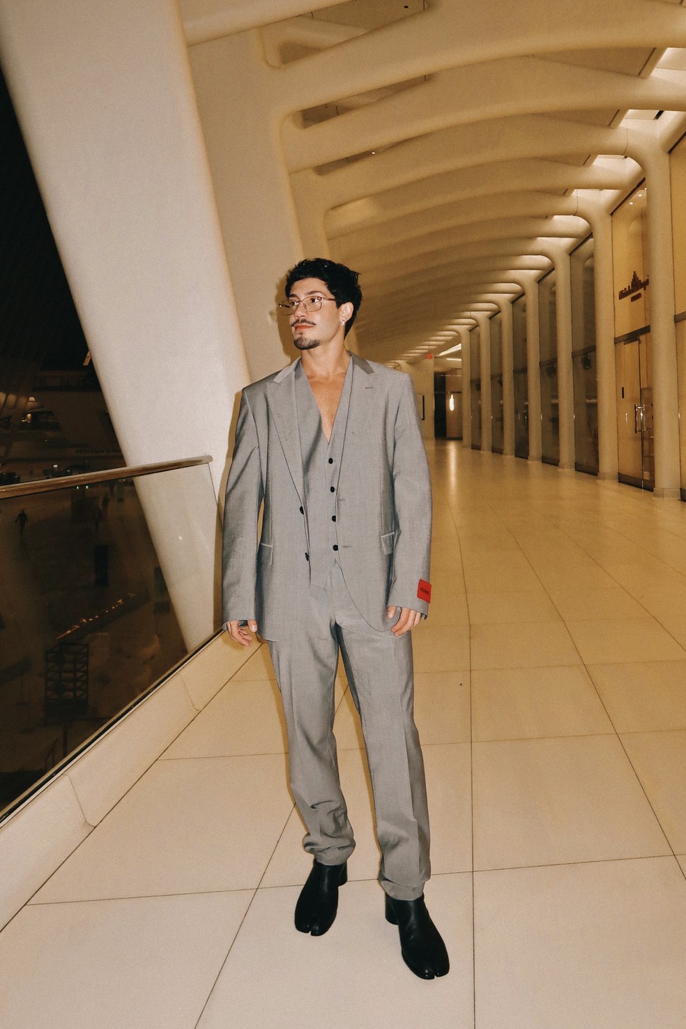 Vittor Fernando se encanta com flerte via guardanapo no avião: 'Coisa ...