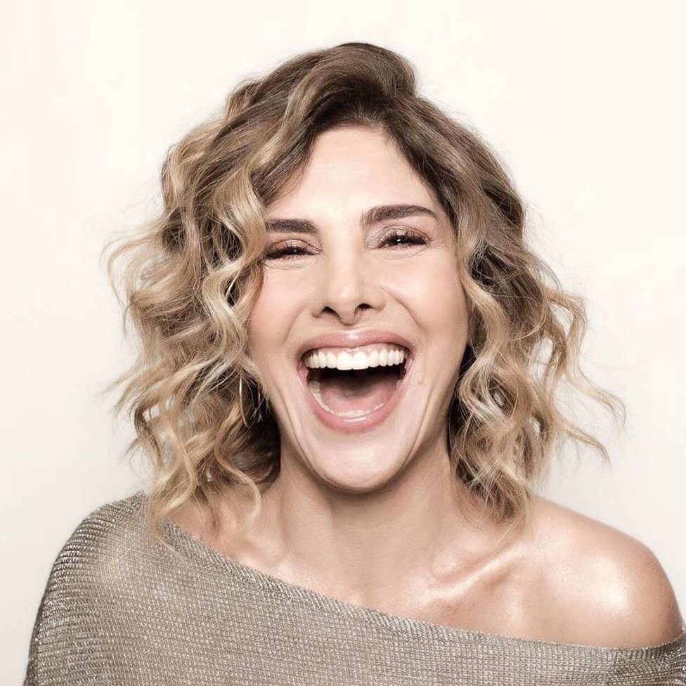 Saiba tudo sobre: Helena Fernandes