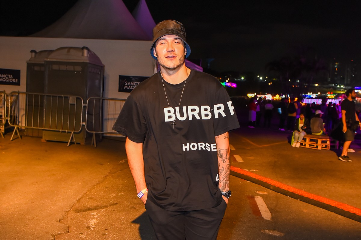 Eliezer chega ao Lolapalooza sem Viih Tube, que está na reta final da ...