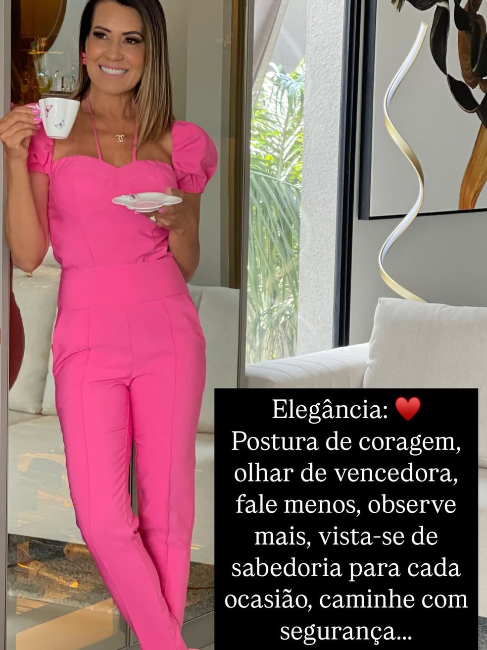 Solange Frazão releva o que faz para ter uma aparência jovial aos 62 anos