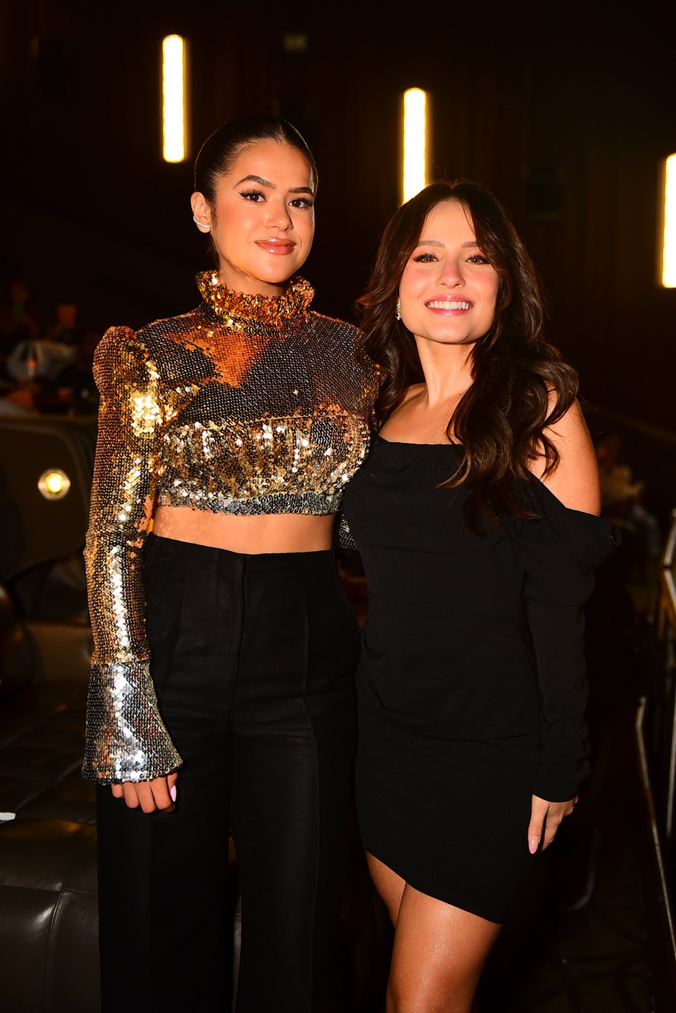 Klara Castanho e Larissa Manoela prestigiam a amiga Maisa Silva em ...