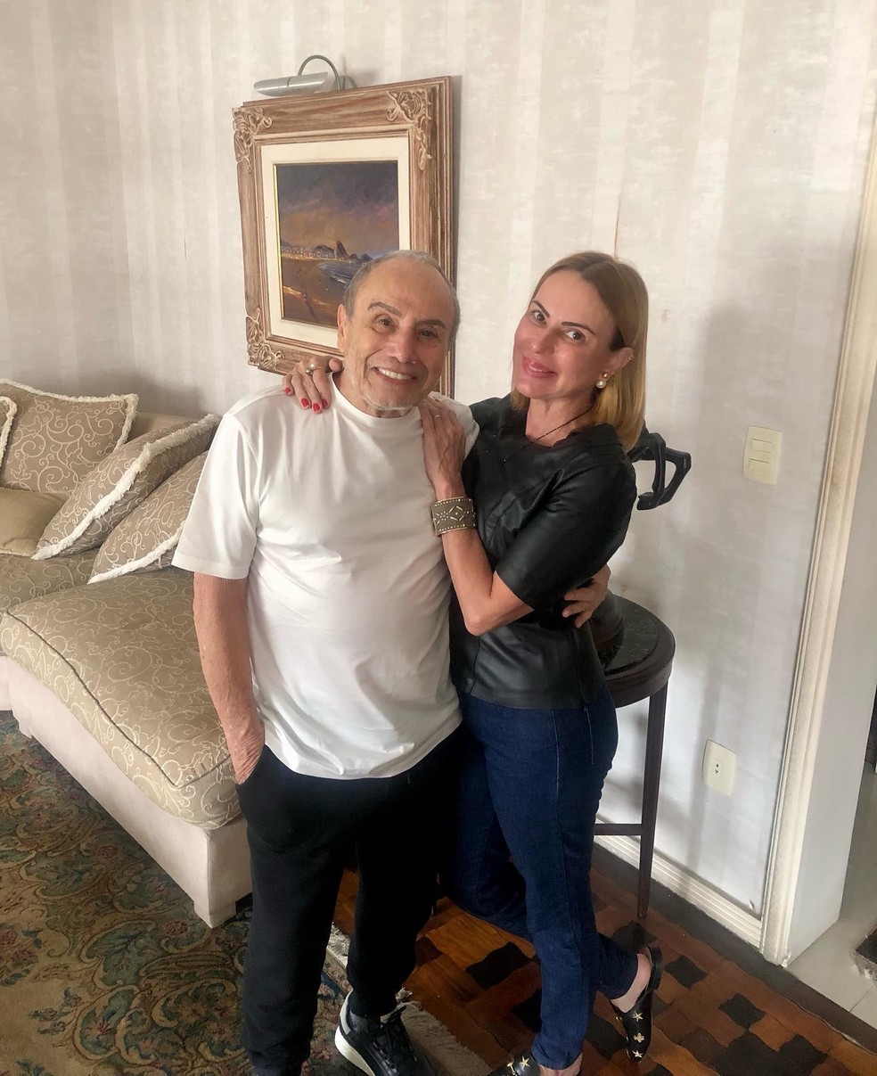 Stênio Garcia completa 91 anos, e Mari Saade homenageia: 'Minha alma gêmea'