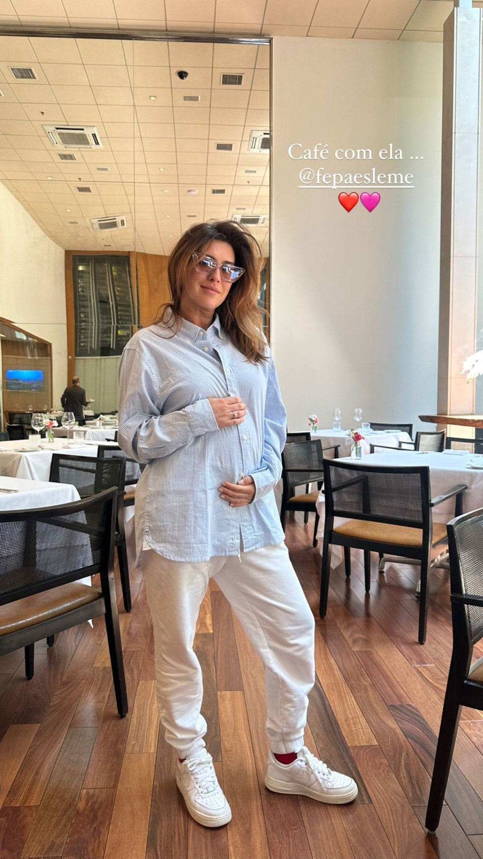 Fernanda Paes Leme e Carol Sampaio mostram barrigas de grávidas: 'Bebês já amiguinhos'