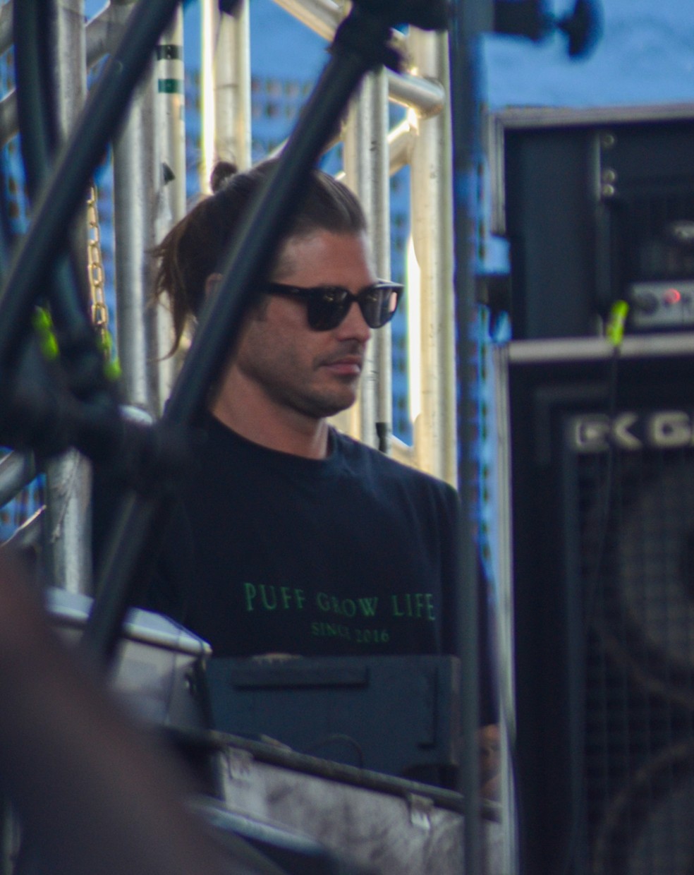 Wanessa Camargo troca beijos com Dado Dolabella em festival em SP; veja