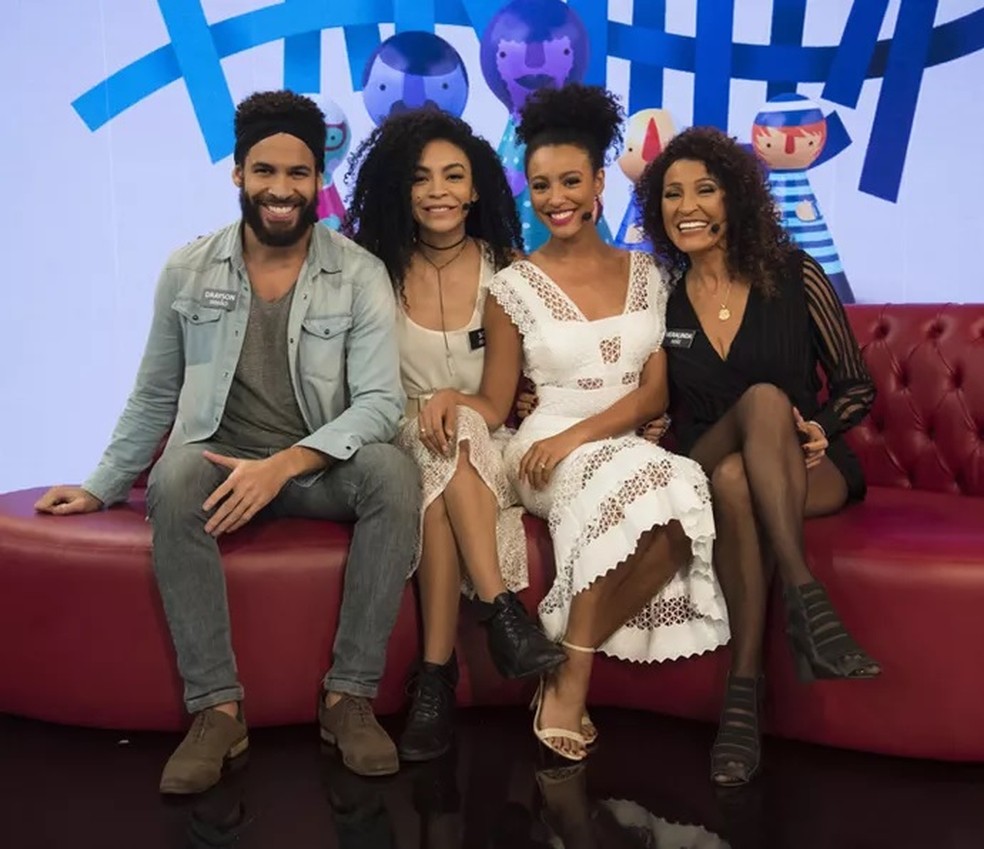 Irmão de Sheron Menezzes é preso em flagrante por tráfico de drogas