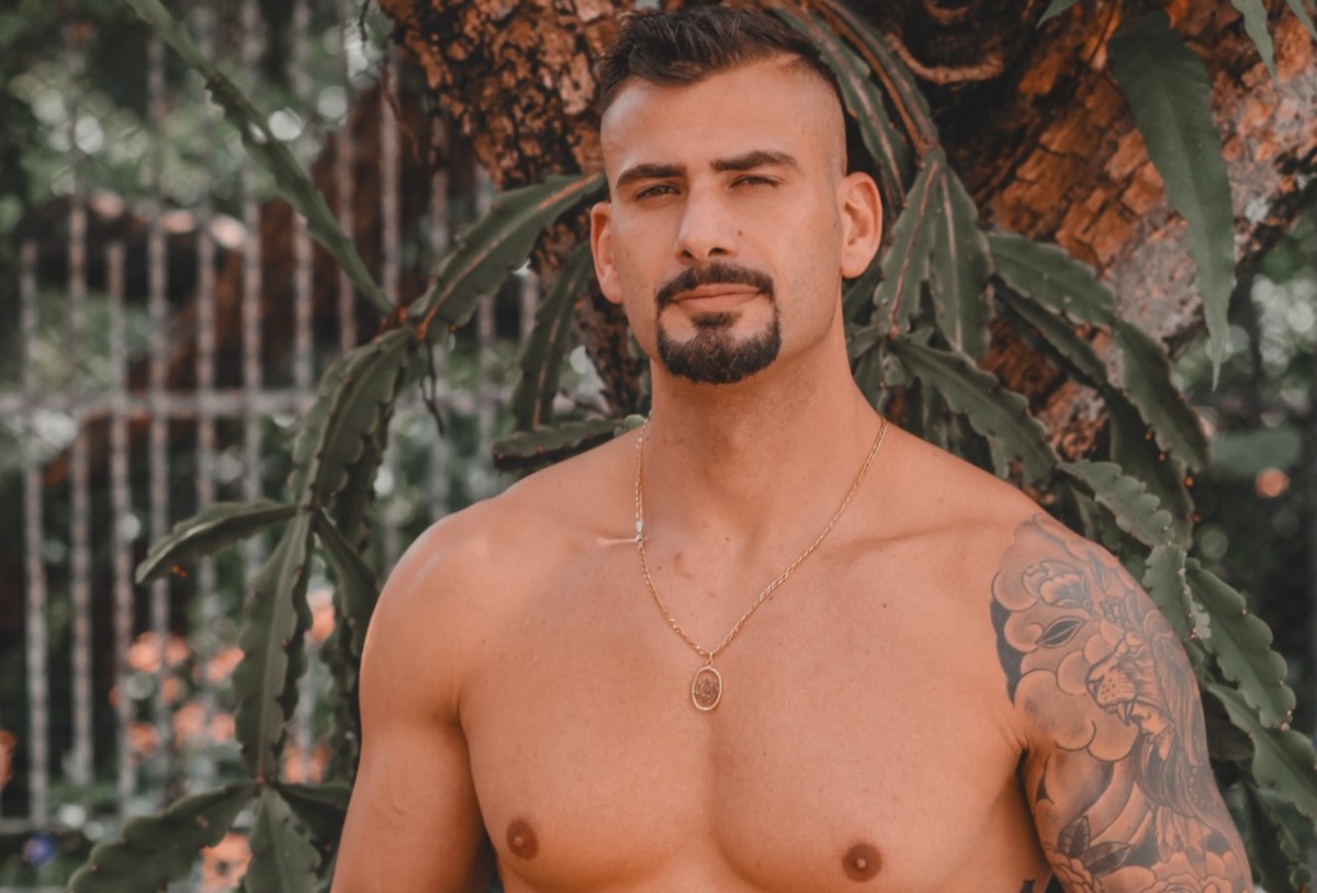 Ex-BBB Nizam explica decisão de abandonar conteúdo adulto: 'Nem tudo ...