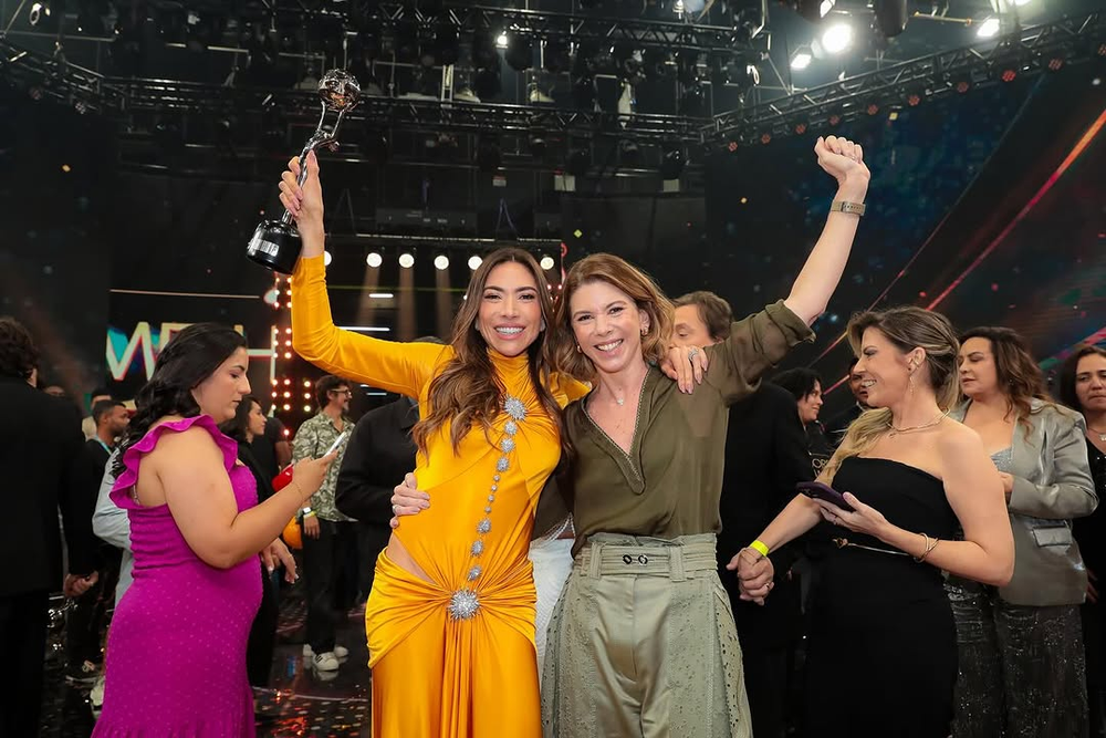 Daniela Beyruti, filha de Silvio Santos, mostra bastidores de ida à ...