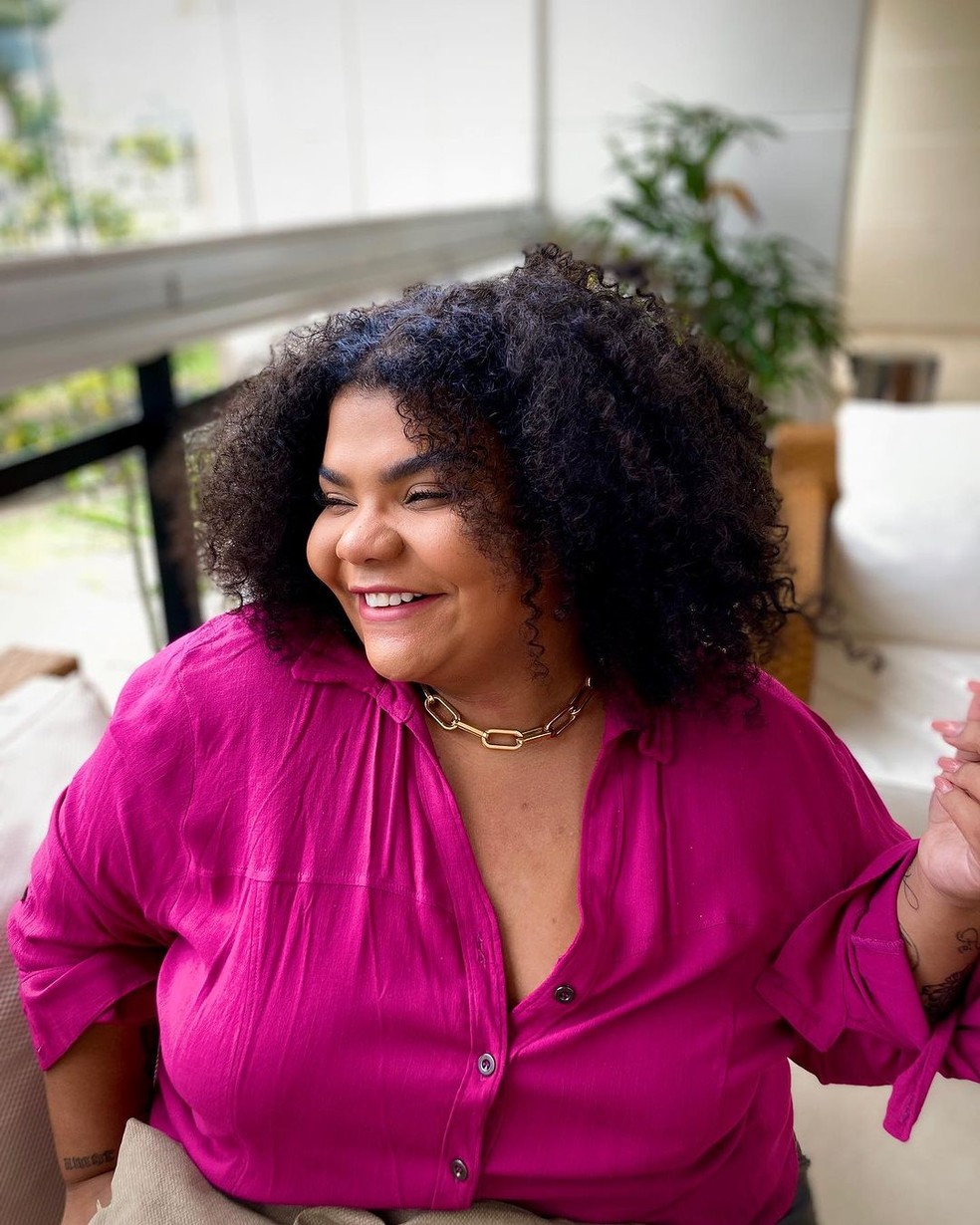 Flora Cruz conta por que entrou em reality e descreve como foi ...