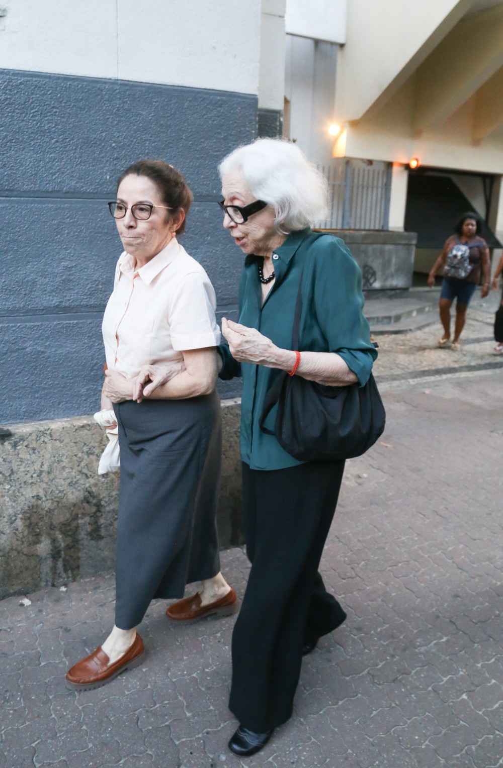 Tony Ramos, Marieta Severo e Fernanda Montenegro vão à Missa de Sétimo ...