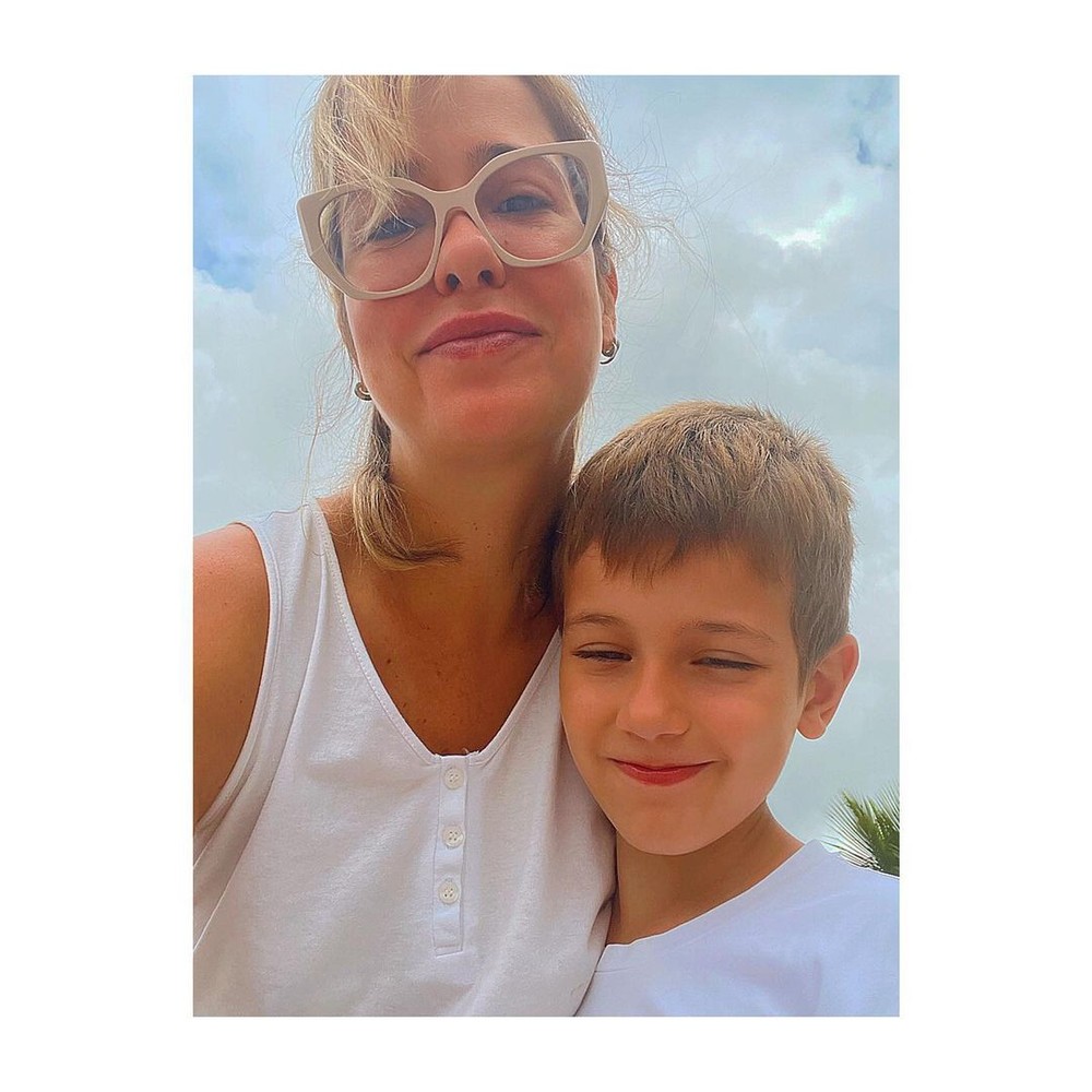 Palomma Duarte posa com filha caçula e fãs se surpreendem: 'Giga'