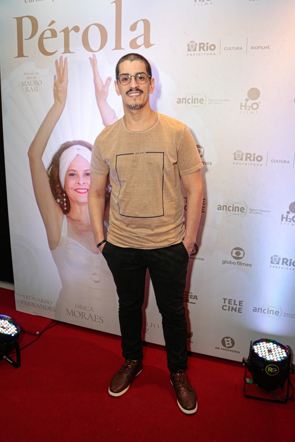 Murilo Benício, Vera Holtz, Drica Moraes e mais vão à pré-estreia VIP de 'Pérola'