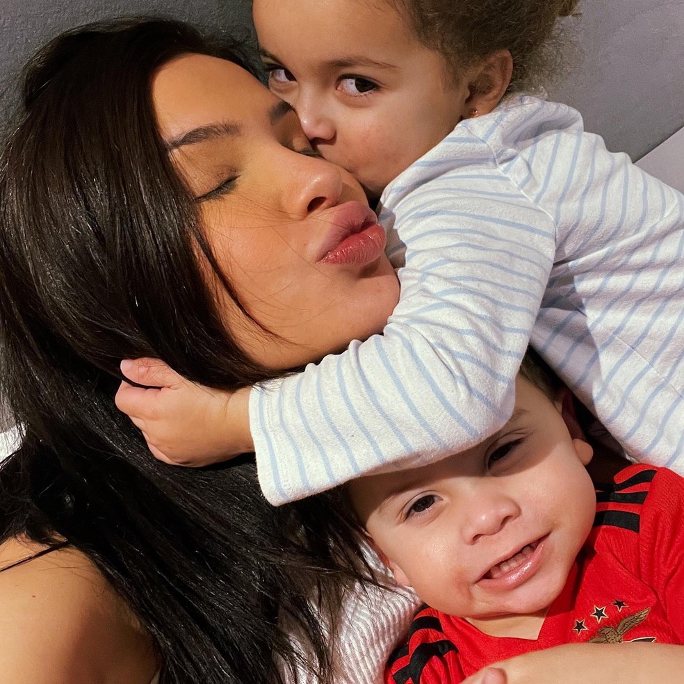 Quem é Isa Ranieri? Influencer anuncia separação do jogador Cebolinha