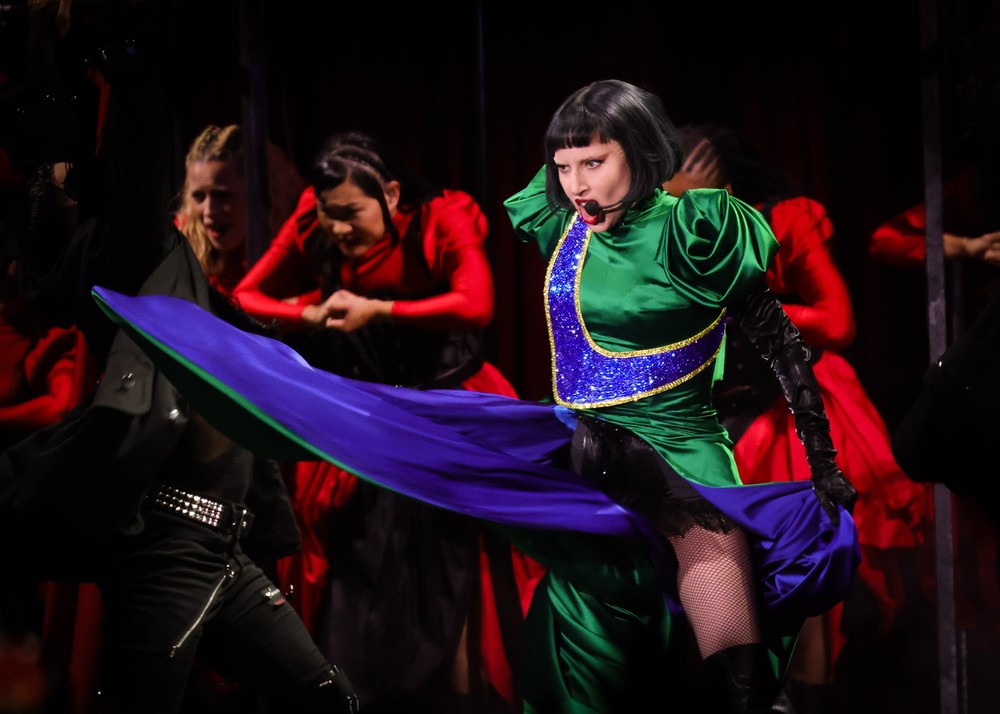 Lady Gaga no Rio: cantora se emociona e faz homenagens ao Brasil com ...