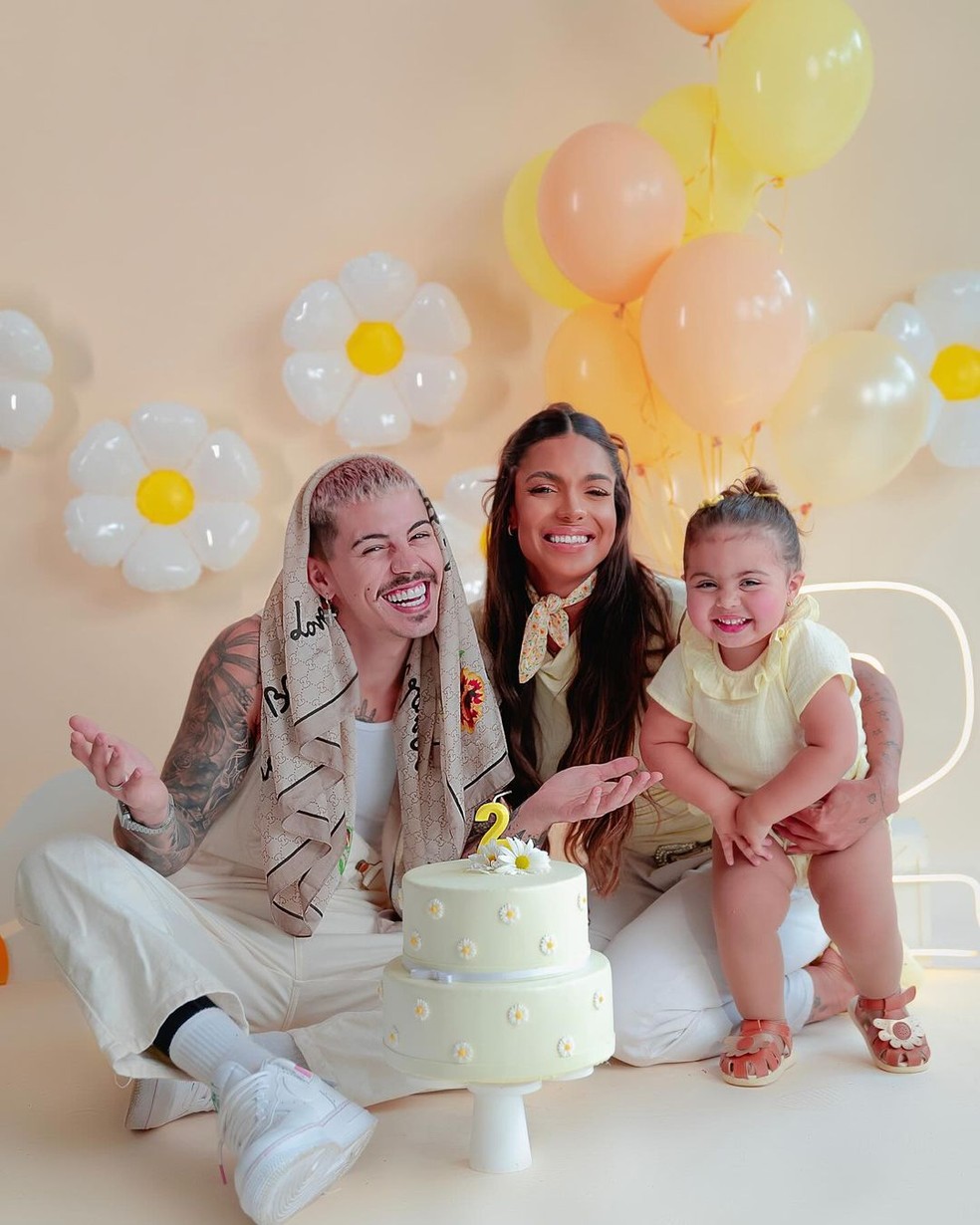 Biel e Tays Reis celebram dois anos da filha, Pietra