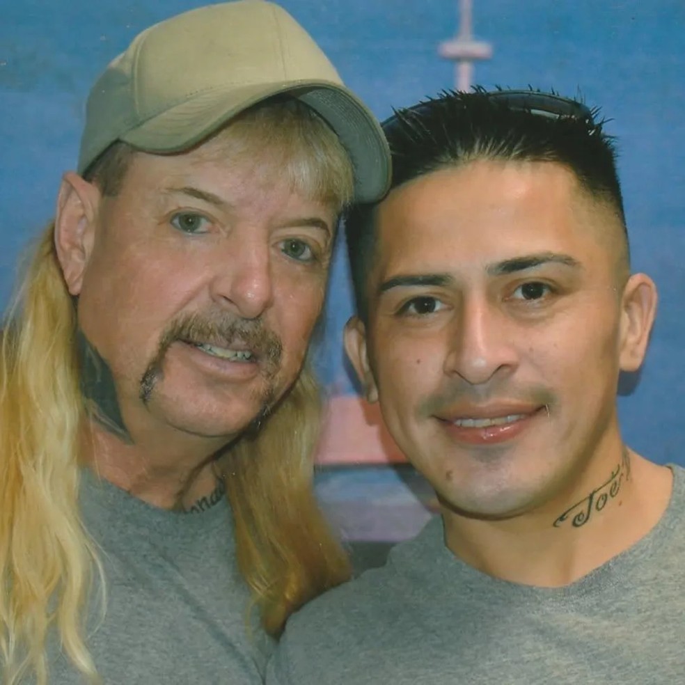 Preso, Joe Exotic, de 'Máfia dos Tigres', se casa com companheiro de ...