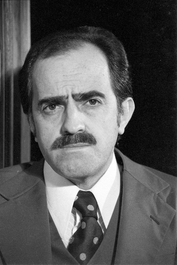 Com 50 novelas na carreira, Ary Fontoura comemora sucesso na web ...