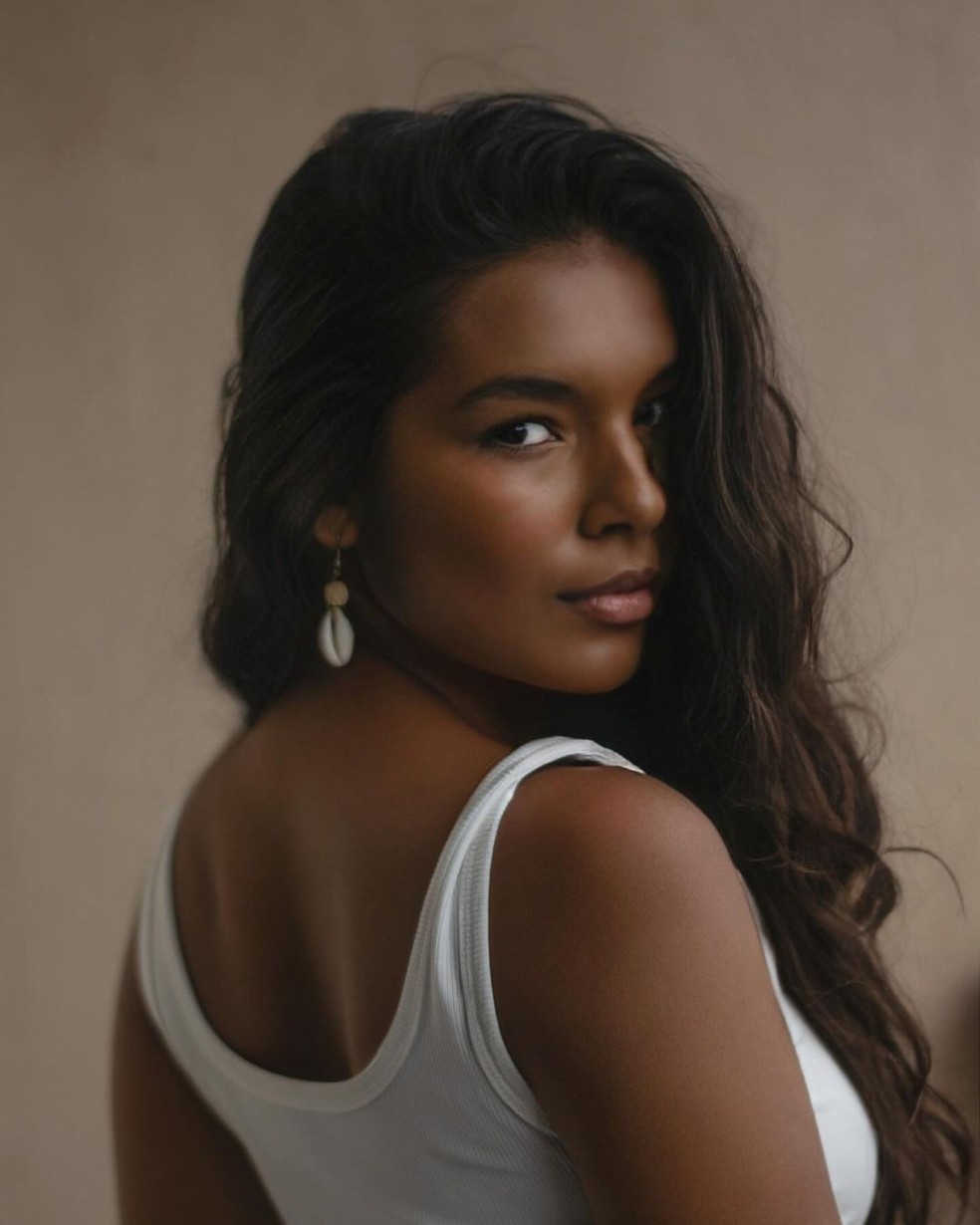 Mell Muzzillo, a Ritinha de 'Renascer': 'Sempre fui vista como a ...