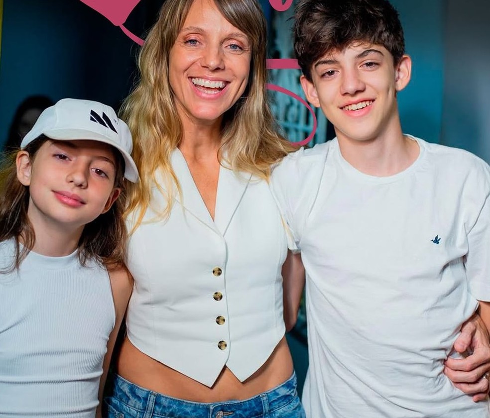 Atriz Carol Hubner desabafa sobre primeiro mês separada do ex-tenista ...