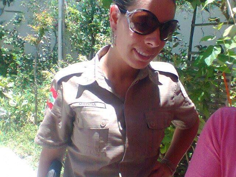 Ex-PM ganha 10 vezes mais com nudes e conteúdo explícito: 'Farda nunca mais'