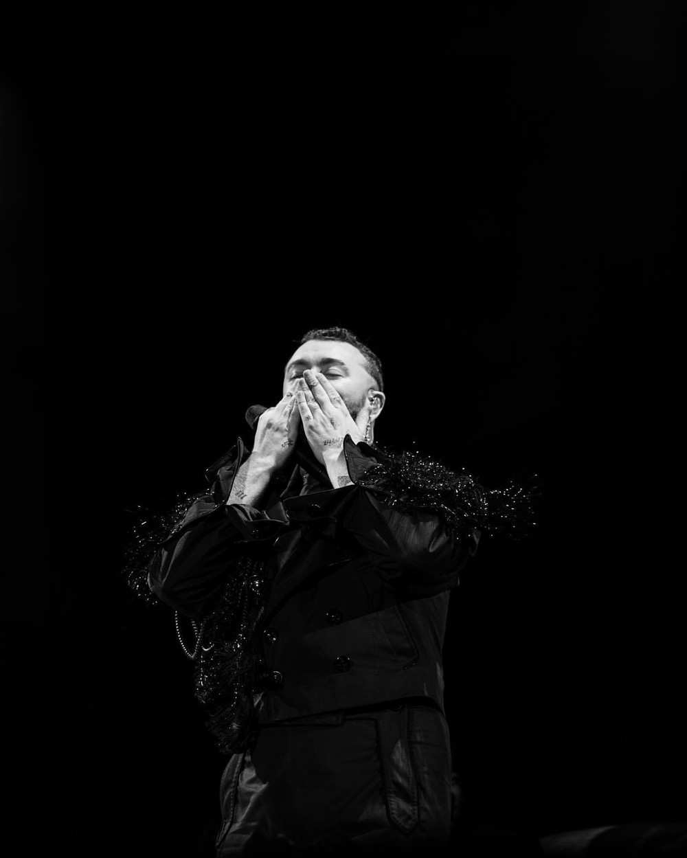 Sam Smith publica fotos de show em São Paulo: 'Sonho que se tornou ...