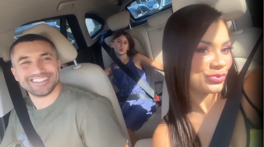 Lexa posta com namorado, Ricardo Vianna, e a filha de 8 anos dele; vídeo