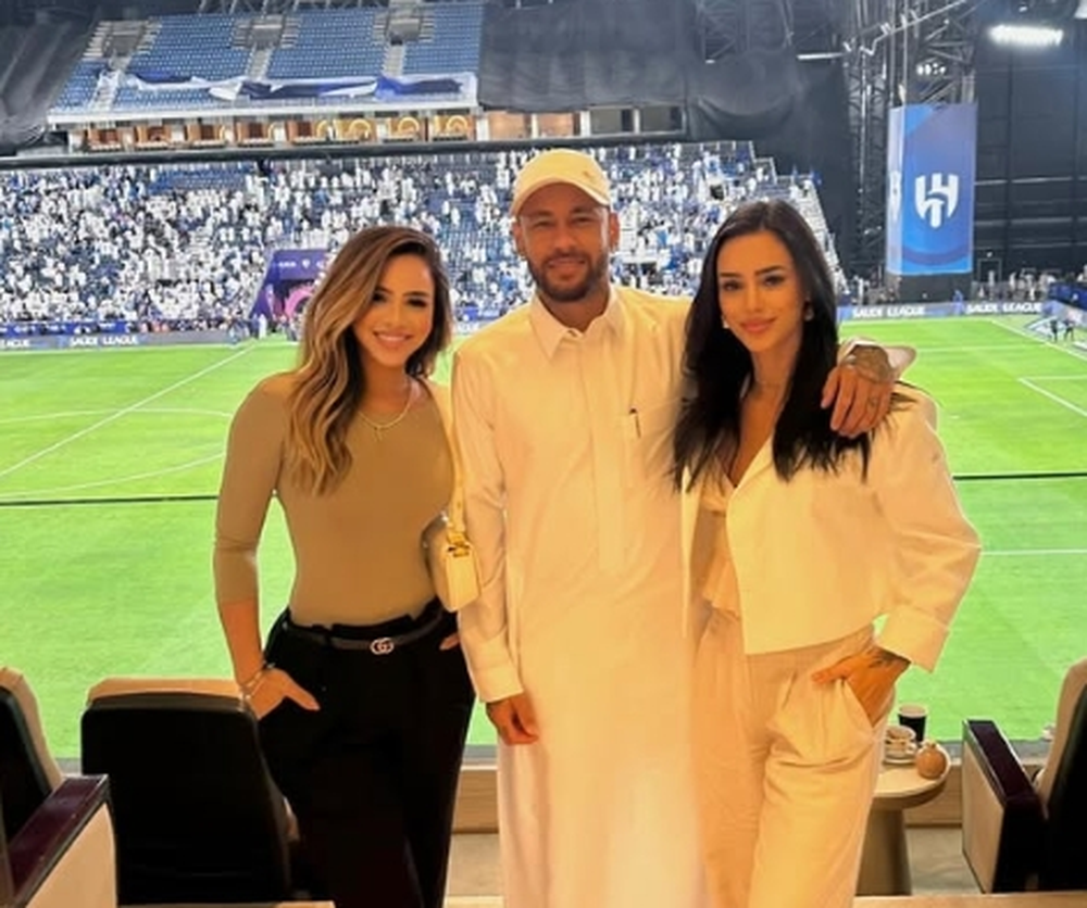 Quem é Gabily? Ex-affair de Neymar e amiga de Biancardi é confinada em ...