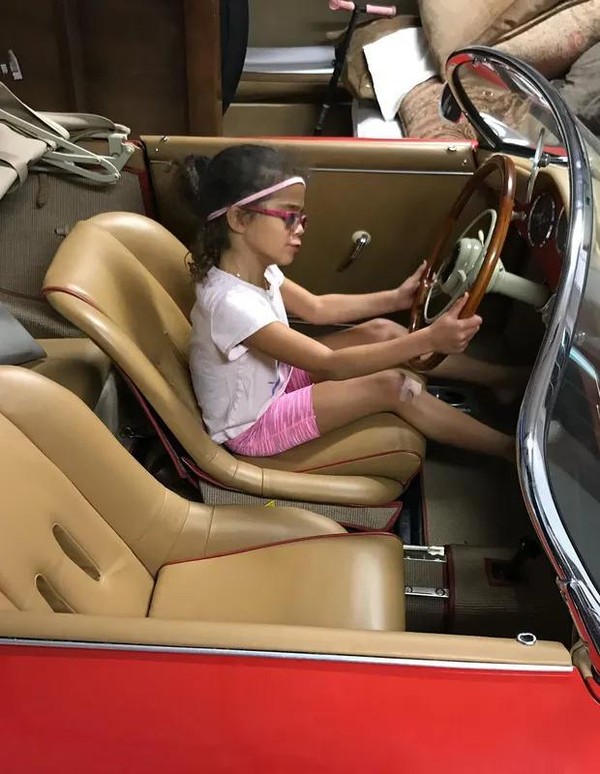 Mariah Carey restaura carro do pai, morto em 2002: 'Nunca conseguiu ...