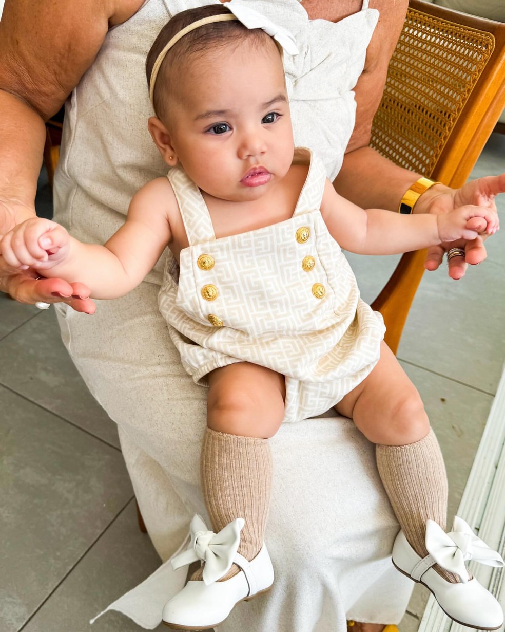 Mavie, filha de Neymar e Bruna Biancardi, completa 5 meses, e foto inédita encanta: 'Uma boneca ...