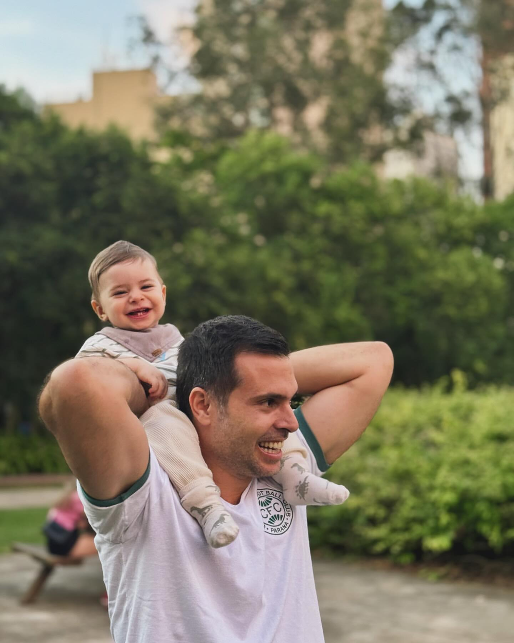 Após alta, Fabiana Justus mostra fotos de passeio de domingo em família