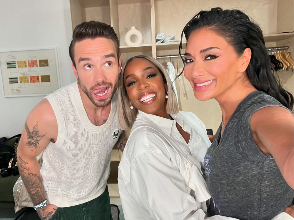 Nicole Scherzinger trocou mensagens de texto com Liam Payne horas antes ...