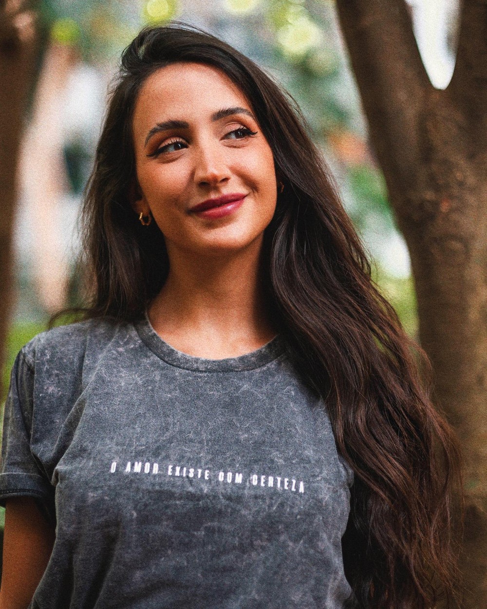 Cantora Mariana Nolasco assume bissexualidade e fãs rebatem: 'Todo ...