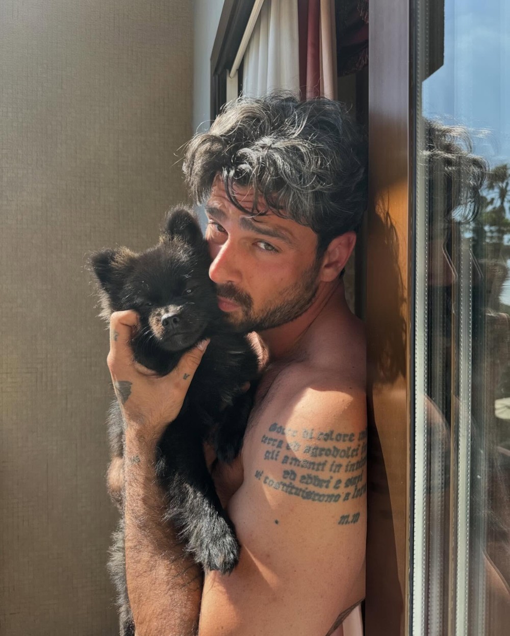 Michele Morrone, que beijou ex de Anitta em filme, diz que já ficou com ...