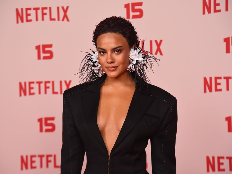 Bella Campos Explica Novo Look E Celebra Primeiro Filho Para O