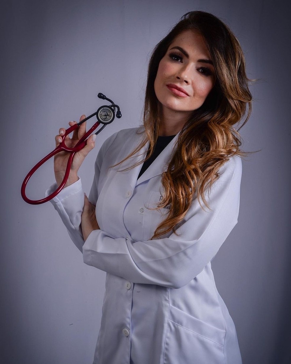 Hoje médica, ex-BBB Fani Pacheco sofreu bullying na faculdade: 'Era o ...