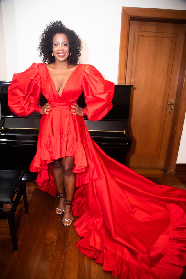 Maria Gal celebra protagonismo negro em novelas: 'A realidade do Brasil'