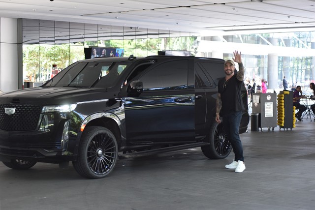 Felipe Titto ostenta carro de R$ 2 milhões preferido de famosos como ...