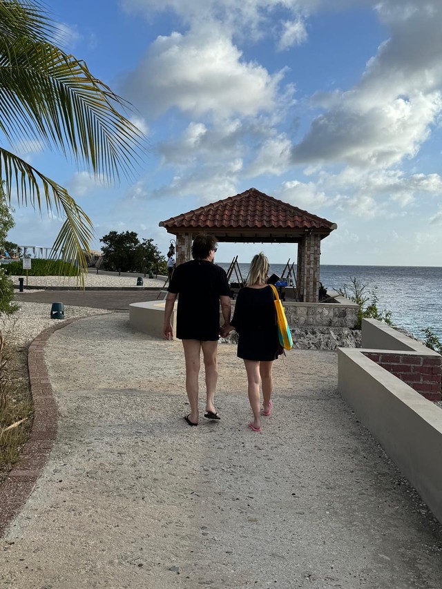 Fábio Jr. abre álbum de nova lua de mel com Fernanda Pascucci