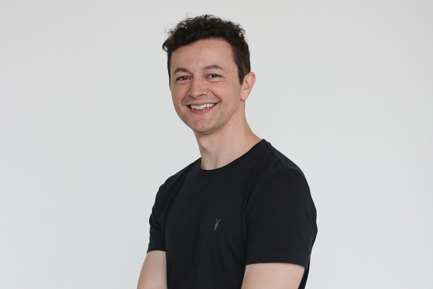 Lucas Lima fala sobre nova fase na carreira como ator e parceria no amor e na música com Sandy