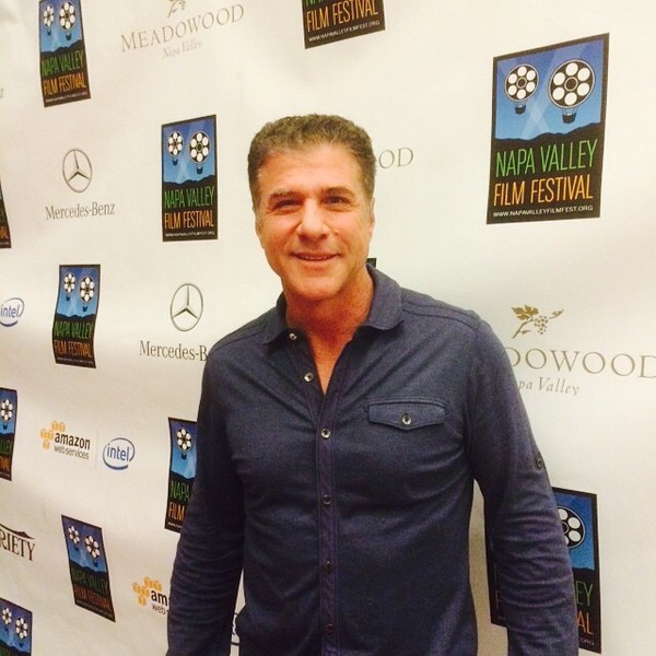 Chef de cozinha e apresentador Michael Chiarello morre após reação alérgica