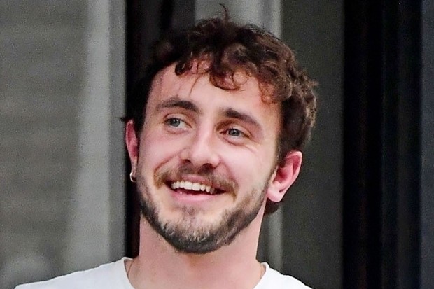 Saiba tudo sobre: Paul Mescal