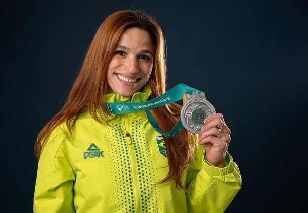 Saiba tudo sobre: Jade Barbosa