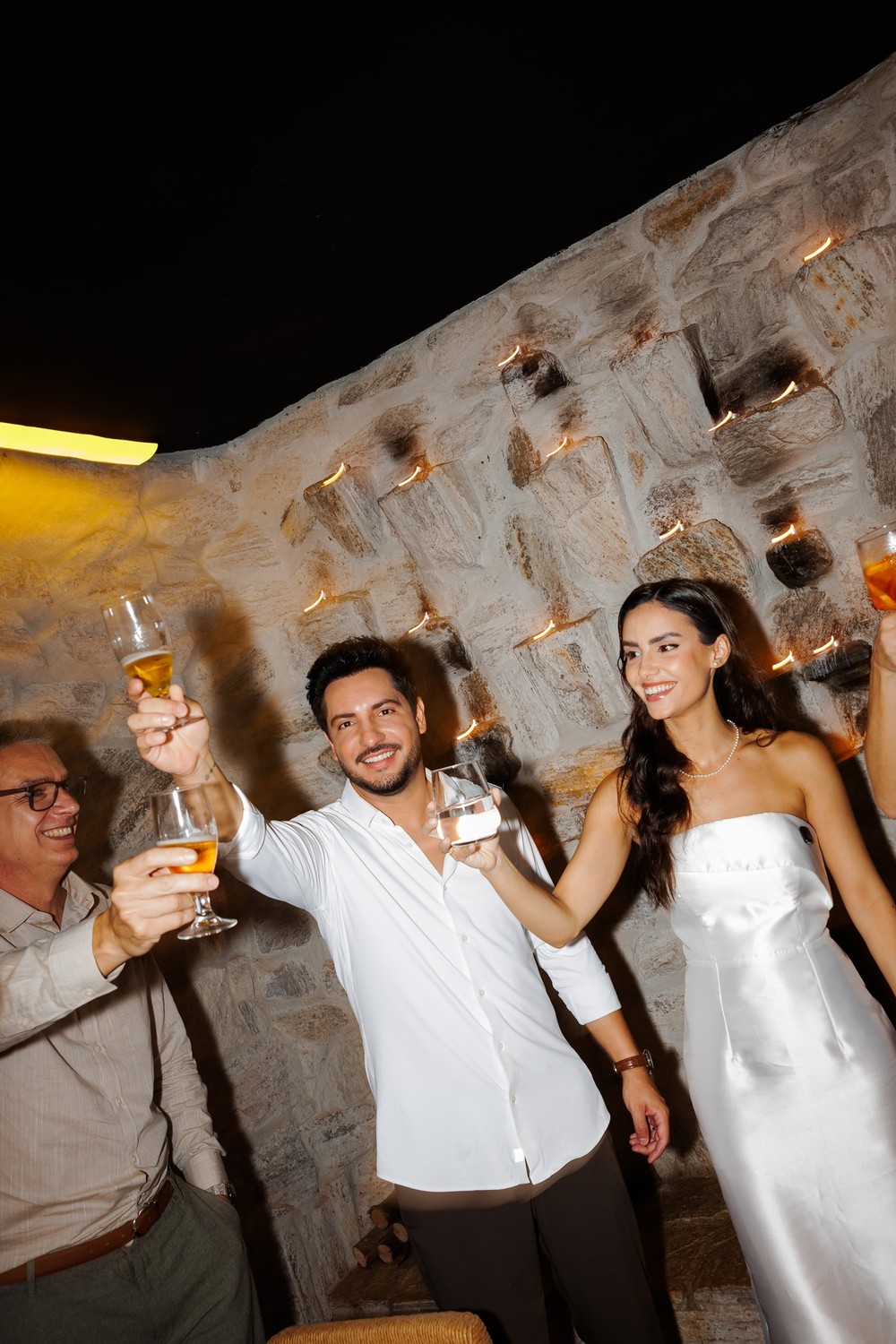 Sertanejo Thiago e Geórgia Fröhlich se casam em SP; fotos