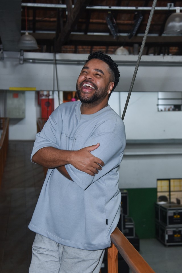 Filho de Tim Maia, Carmelo Maia se encontra com ator que será seu pai ...