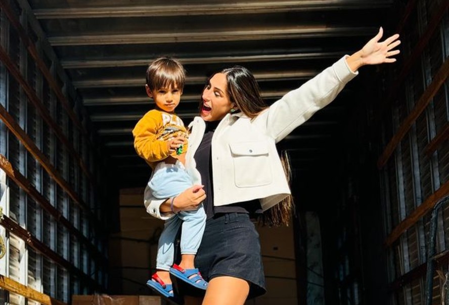 Ex-BBB Anny comemora mudança para São Paulo com o filho após o reality show