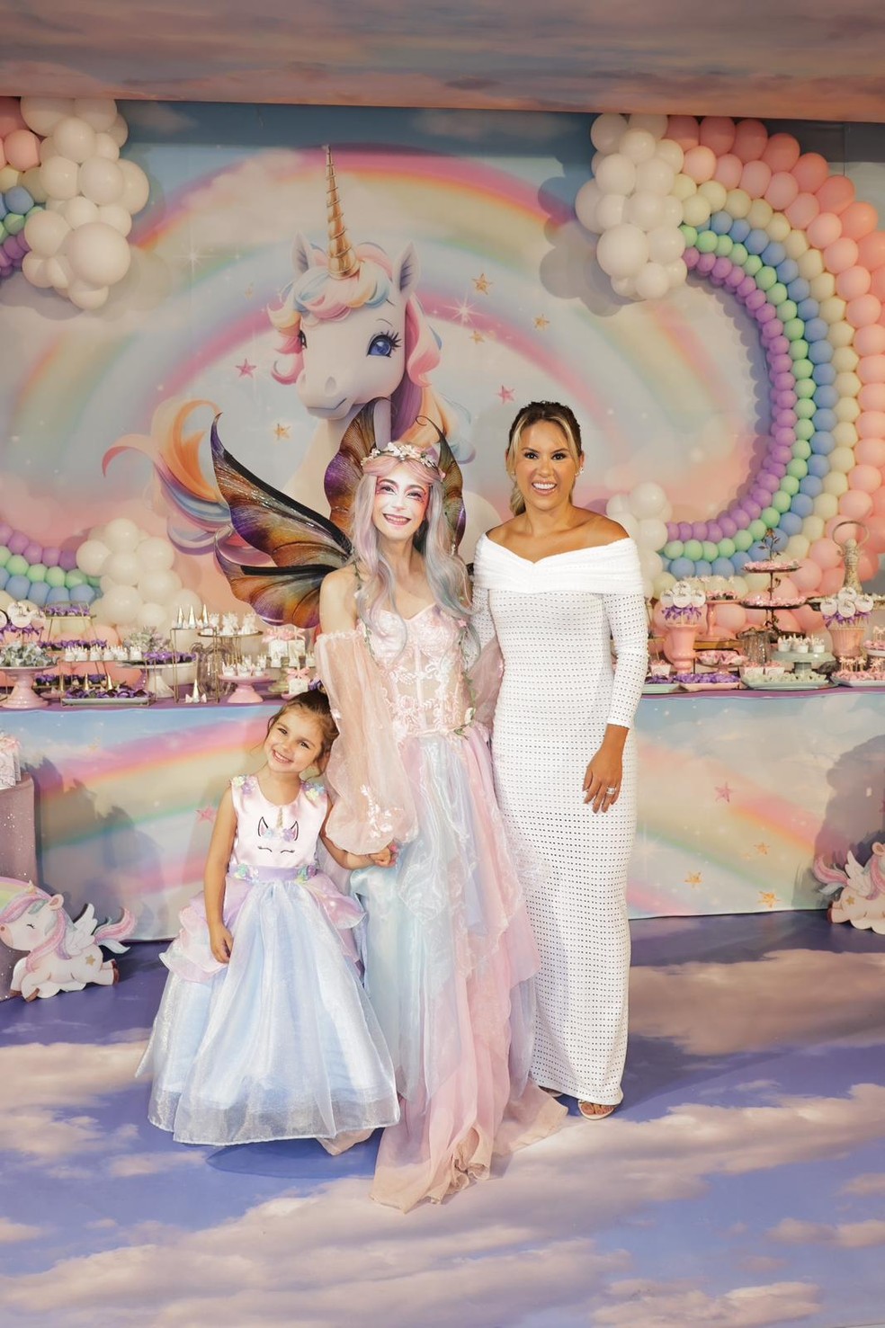 Natália Toscano e Zé Neto celebram os 4 anos da filha com festa de ...