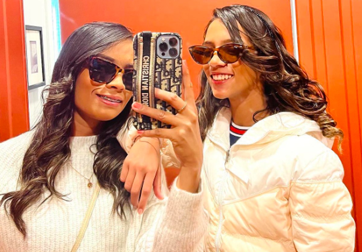 Rayssa Leal posa ao lado da mãe e impressiona seguidores: 'Parecem irmãs'