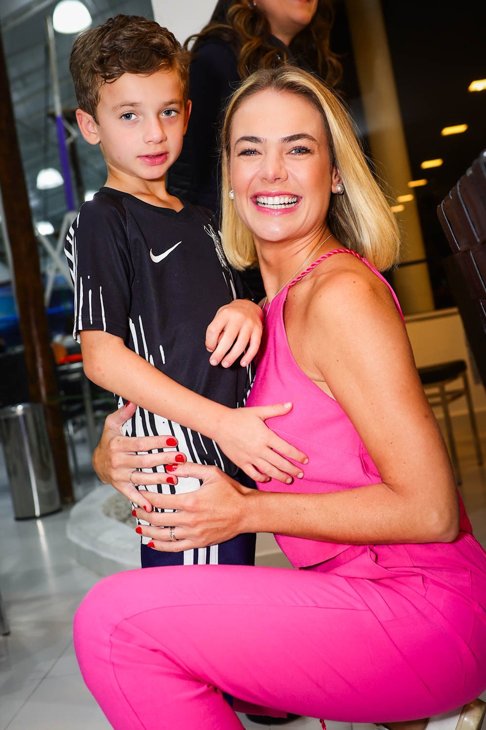 Eliana comemora aniversário de 12 anos do filho com festão em São Paulo