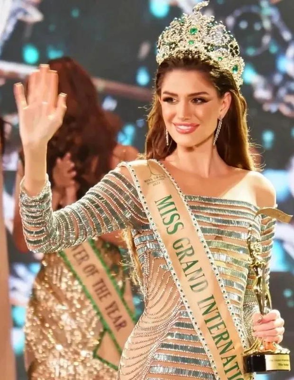 Isabella Menin vence Miss Grand International e quebra jejum de 51 anos